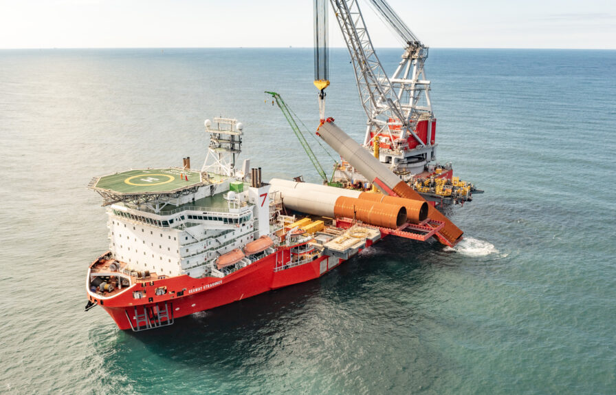 The World’s Largest Offshore Wind Farm - Dogger Bank Wind Farm